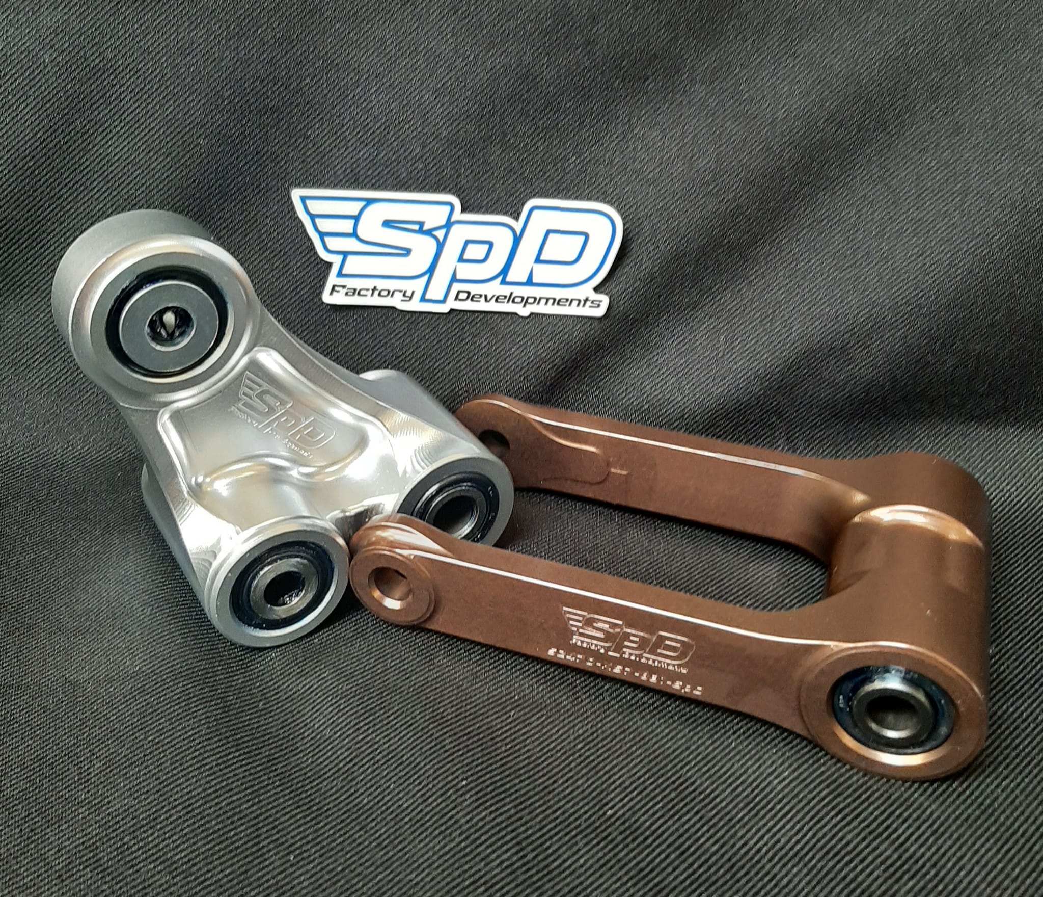 Billet suspension Linkage Assembly. 1988 CR250 – SpD Factory Developments